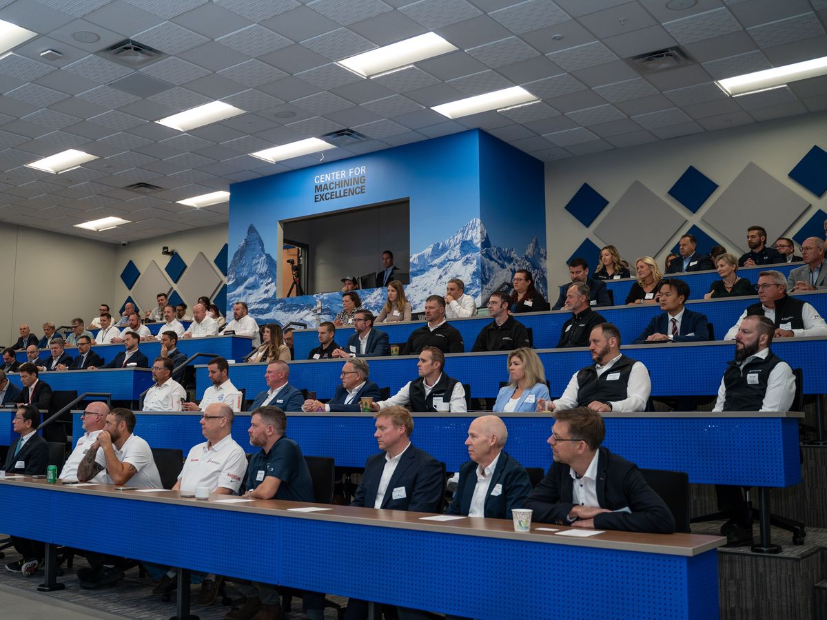 Eröffnung des REGO-FIX Center for Machining Excellence - Swissmem